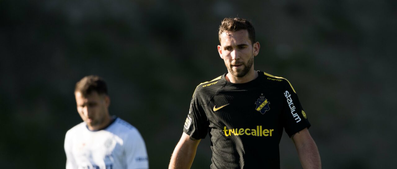 Olika matchbollar, sol och förlust | AIK Fotboll